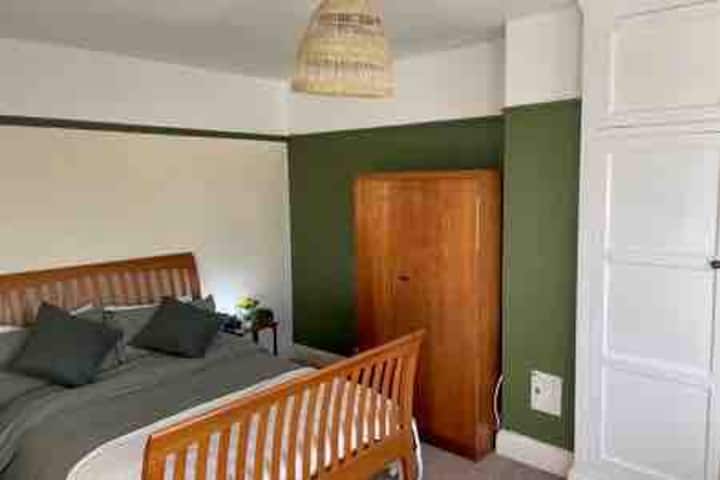 The Garden Room, Near To University - Loughborough
