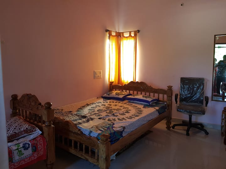 R1 Home Away From Home (Room 1) - Mysuru