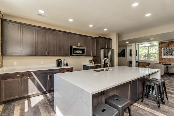 Totally Remodeled Studios! #18 - Sterling, CO