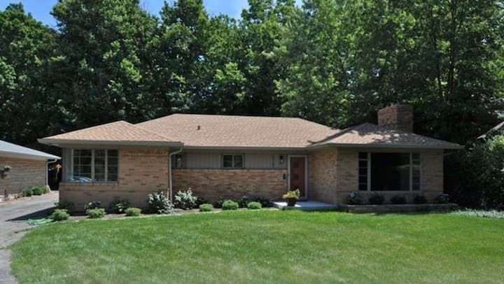 Mid-town/butler/broadripple Village Mid-century - Indianapolis, IN