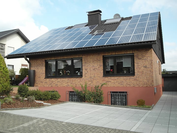 Helle Ferienwohnung Im Ruhigen Wohngebiet - Bad Bergzabern