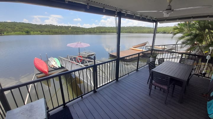 Lake Bennett Holiday Rentals & Homes - Northern Territory, Australia ...