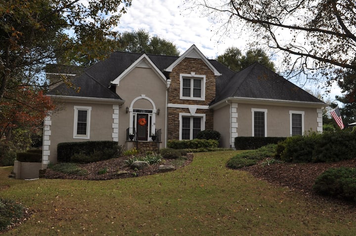 Elegant Home In Popular Johns Creek, Ga - Johns Creek, GA