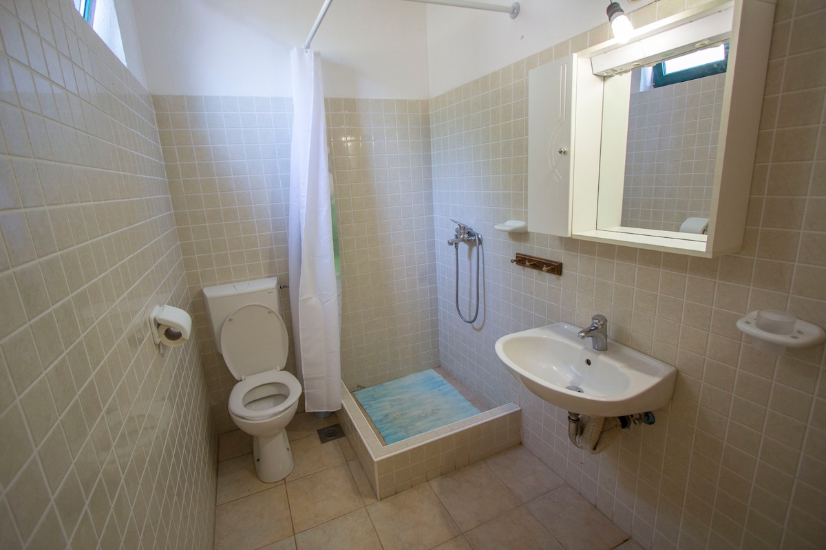 Robinzon apartman Tanja 1 - Appartements à louer à Jelsa, Splitsko ...