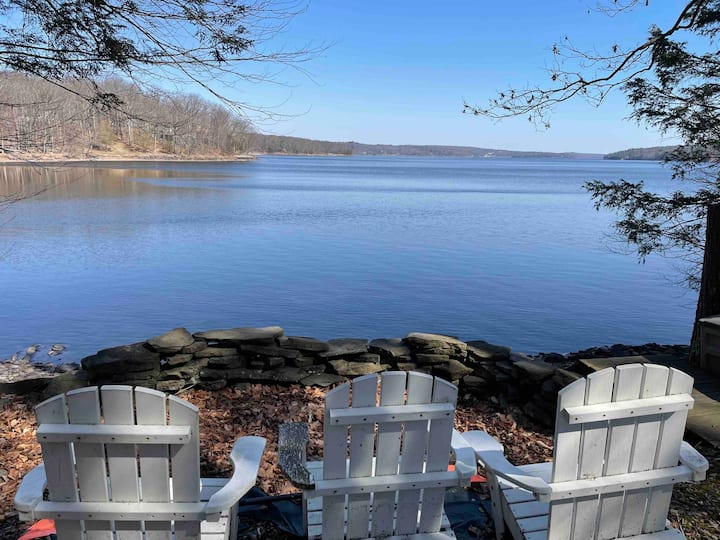 Wallenpaupack Lakefront 2 Full Bathrooms Sleeps 8 - Promised Land State Park, Greentown