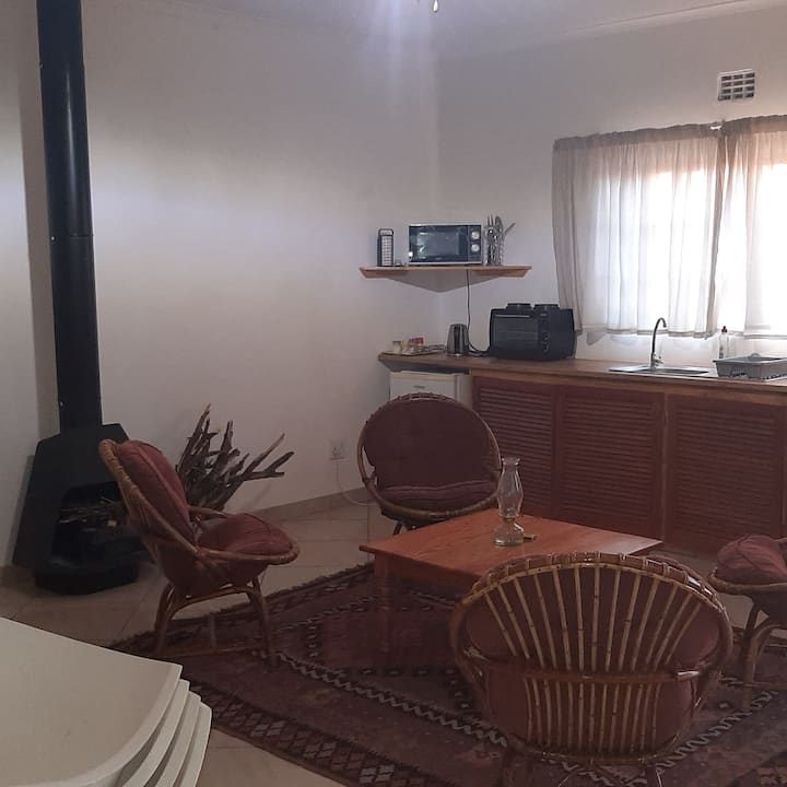 Karibu River Retreat And Game Lodge - Marblehall