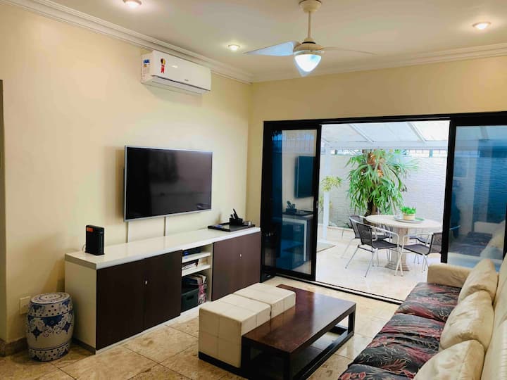 2 Bedrooms, Private Garden, Garage - Posto 9 - Ipanema