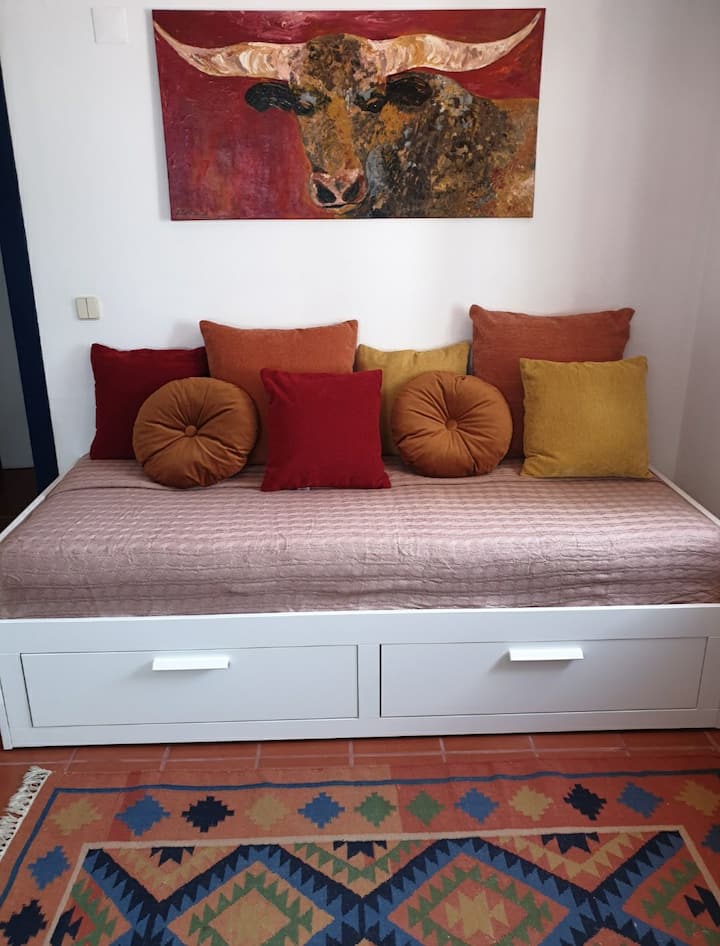 Sondela Self Catering Cottages 
Cottage Nr 2 - Portugal