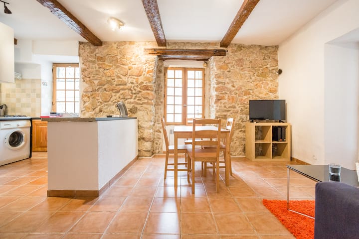 Le Mistraou, Au Vallon Des Auffes - Plage des Catalans