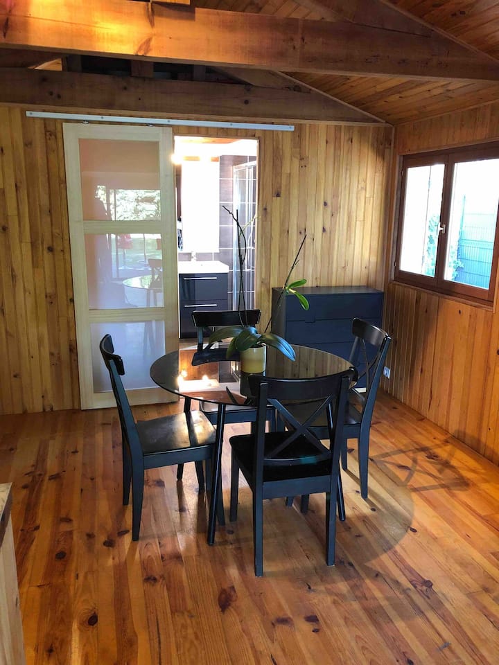 Chalet De 40 M² à 650m De La Plage De L'océan - Biscarrosse Plage