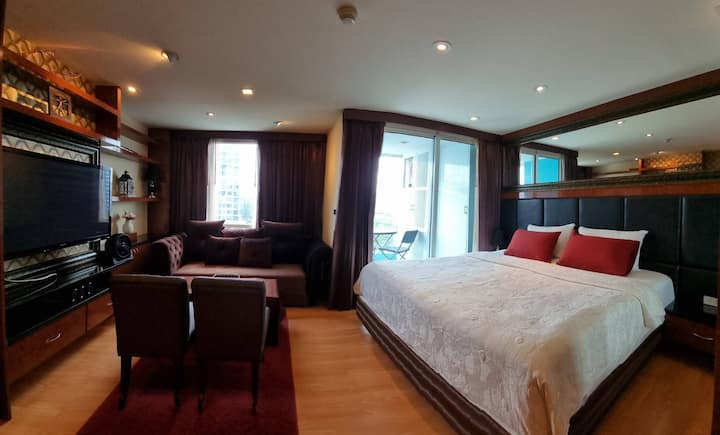 The Cliff Residence Pattaya - Studio Room 38 Sqm. - Pattaya