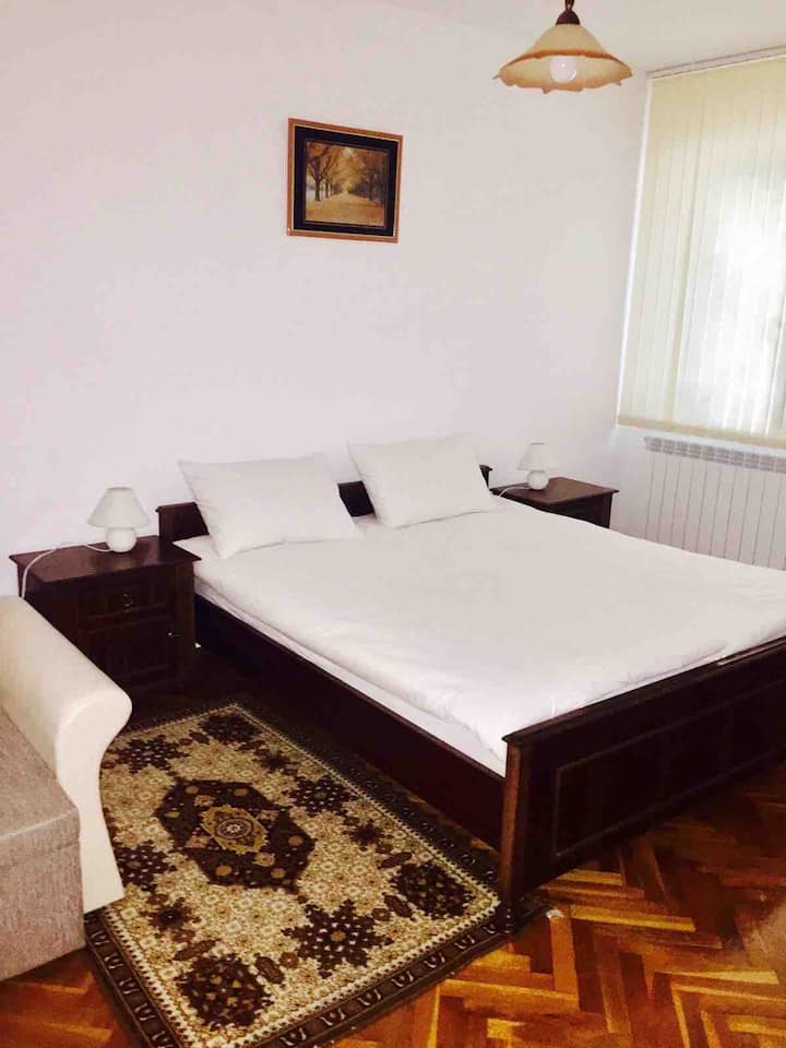 Separates Apartment Im Zentrum - Kazanlık