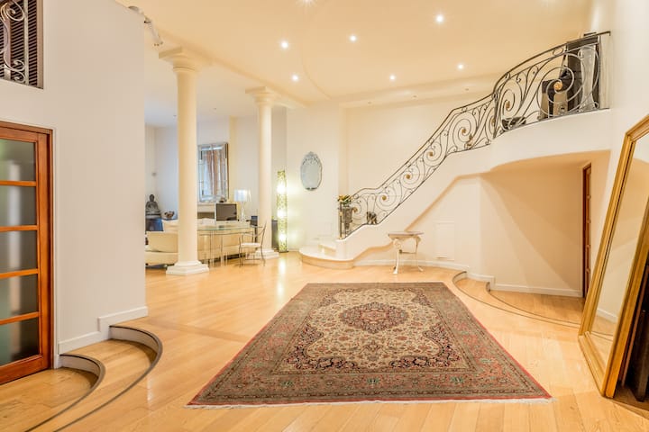 Luxury Loft In The Heart Of Paris - Paris