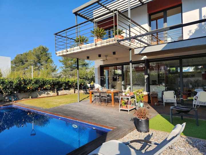 Bright Ensuite Room In Sitges+pool - Sitges
