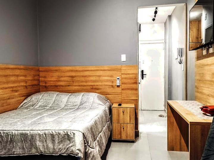 Loft Encantador Em Copacabana Prado Júnior 335 - Copacabana