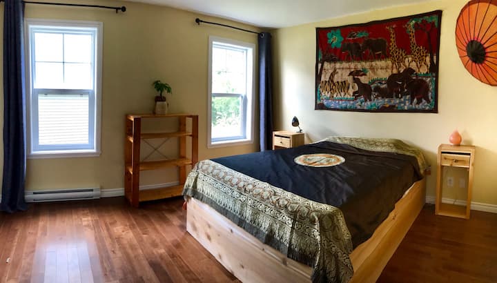 Chaleureuse Maison De Quartier à Magog - Magog