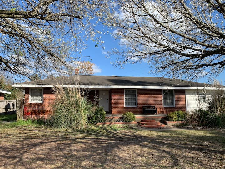 7 Bedroom House 4 Large Group. - Augusta, GA