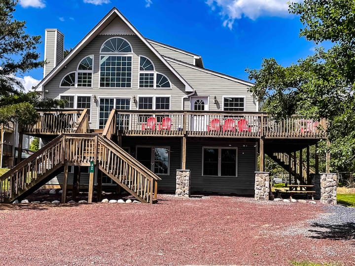 9br Lake Fr Volley Ball/hot Tub - Lake Harmony, PA