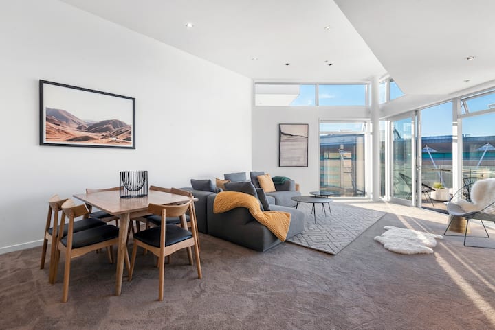 Stay In The City - Poneke View - Top Floor Views - Wellington