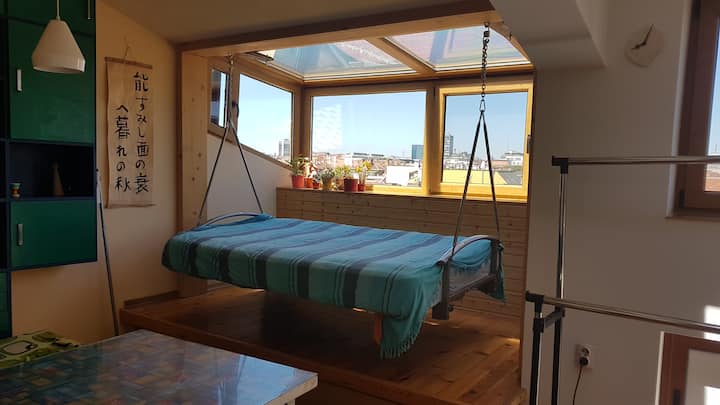Artistic Mansard Apartment - Sofia