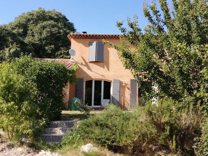 Très Belle Villa, Proche Centre Ville D Aix En Provence Avec Piscine - Aix-en-Provence