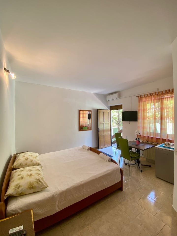 Apartmani ČEšljar Soba - Makarska