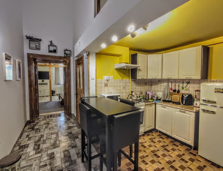 Simple And Cute Separate Room For Max 2 Person - Hungary