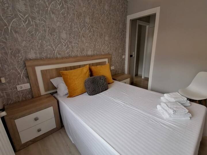 H 2 I Apartamento Reformado Frente Al Hipercor - Santiago de Compostela