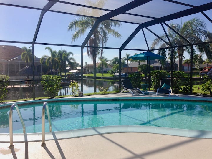 The Lazy Pelican - Relax And Enjoy Life In Florida - Cape Coral, FL