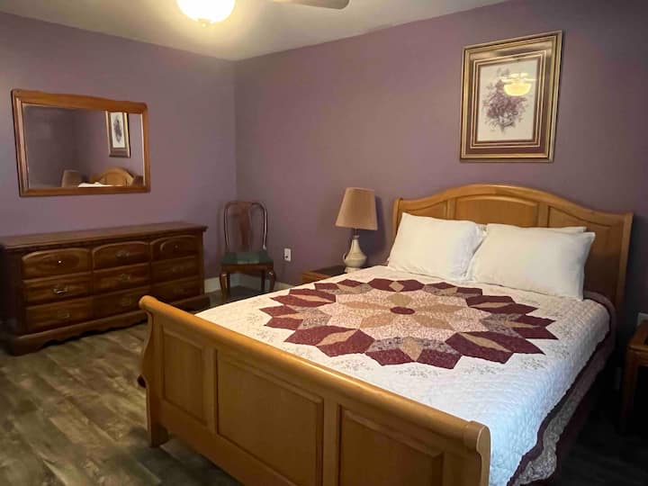 Cozy Home: Ringgold, Vir, Dan Daniels Park - ダンビル, VA