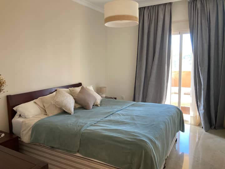 Beautiful Seaview Apartment - Sitio de Calahonda