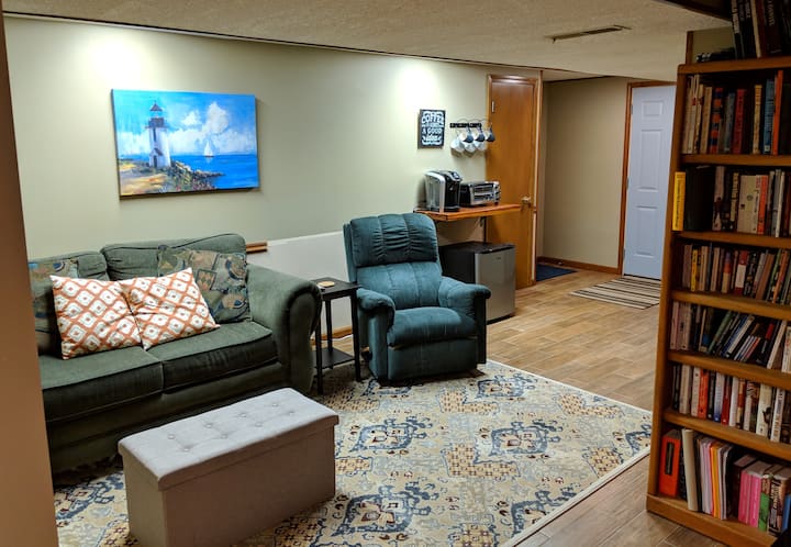 Centrally Located Guest Suite - Omaha, NE