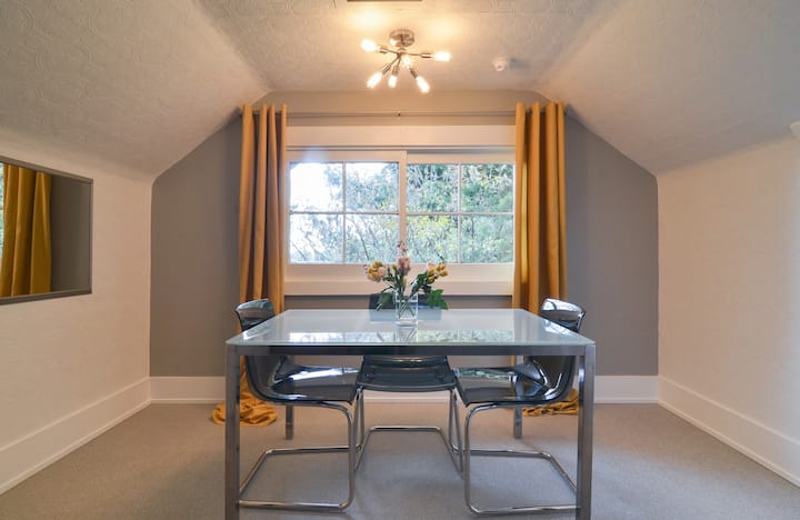 (Private) Treetop Retreat In Heart Of Greenwood - Madison Valley - Seattle