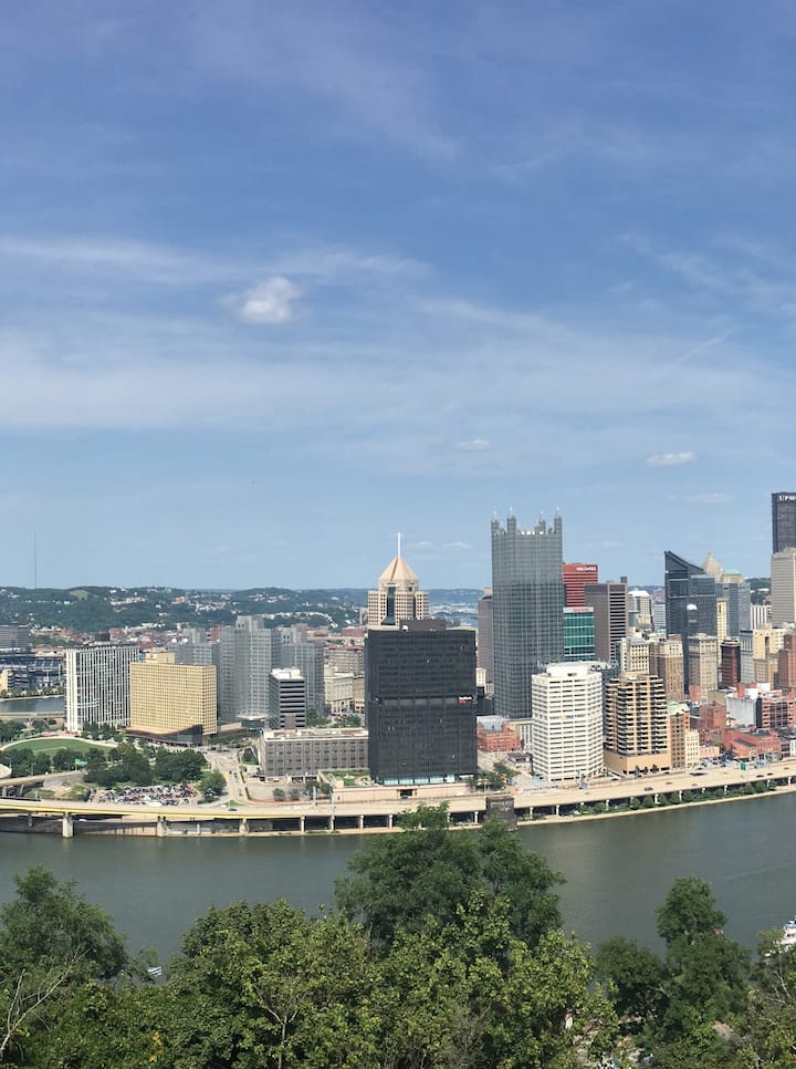 The Best Place To Stay In Pittsburgh By Downtown! - Pittsburgh, PA