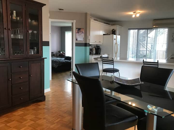 One Bedroom
Condo By Champlain Bridge - Brossard