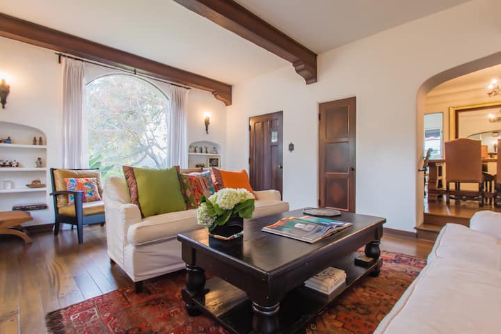 Private Pasadena Rm W/side Porch Lgbtqia Friendly - Pasadena, CA