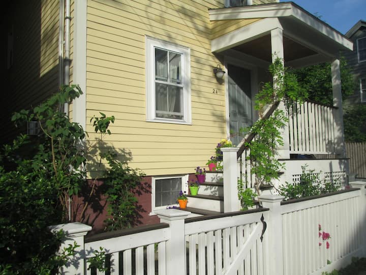 Single Family House / Cambridgeport - Boston, MA