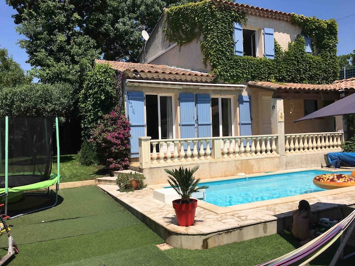 Villa Avec Piscine Dans Les Collines - Mimet