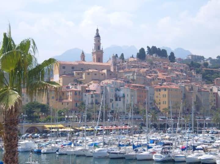 Well-appointed Period Apt In The Centre Of Menton. - Plage Rondelli (Menton)