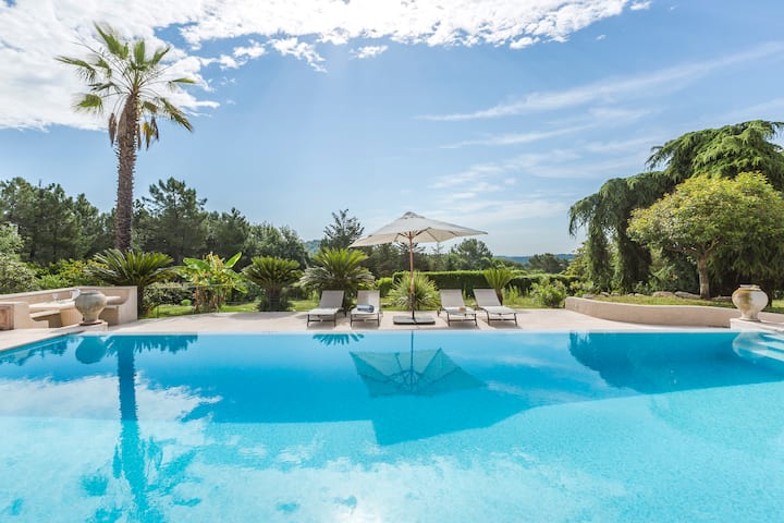 Luxury Private Villa With Pool & Large Grounds - Valbonne