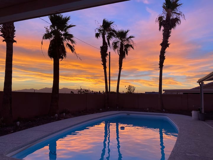 Pool Home Near London Bridge - Lake Havasu City, AZ