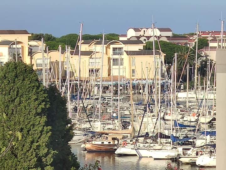 Appartement  Avec Piscine Proche Du Village - Gruissan