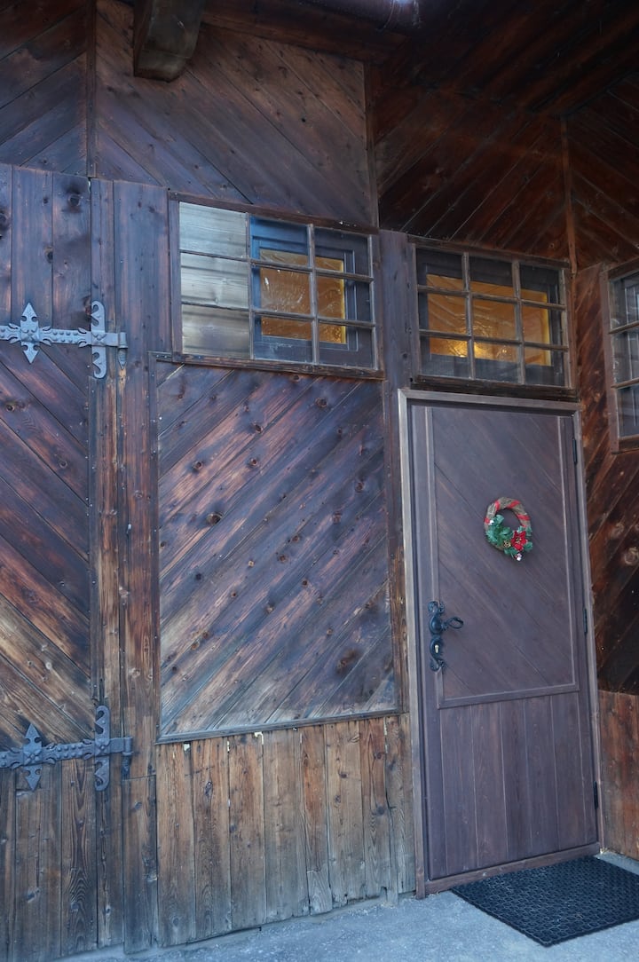 Zakopane Patchwork Barn - Zakopane