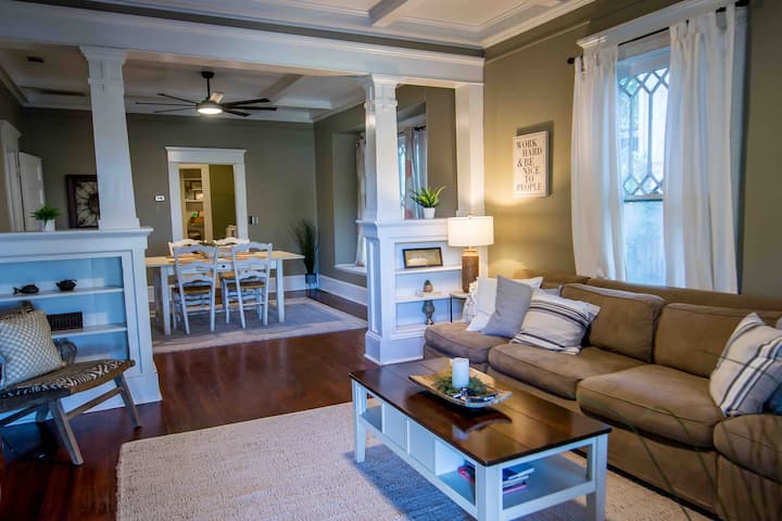 3 bedrooms 2 bath Blocks from Lampasas Square! - Houses for Rent in ...