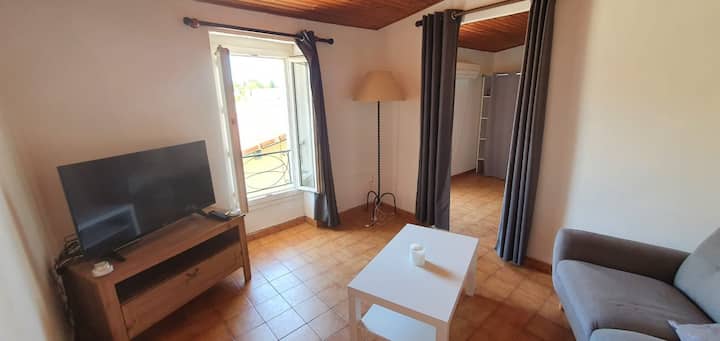 Agréable Maison De Ville éQuipée Et Climatisée - Saint-Martin-de-Crau
