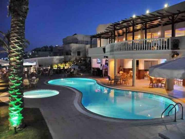 Bodrum'da Aile Için Ideal , Tatil Köyü Konseptinde - Güllük