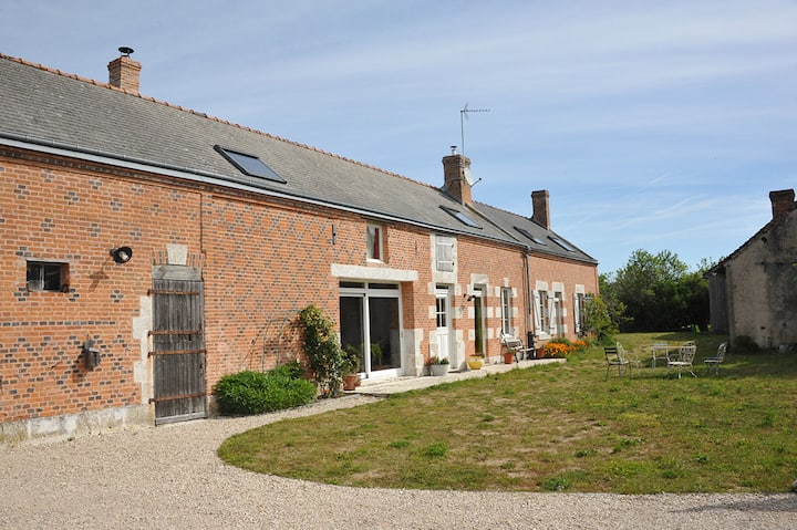Ancienne ferme solognote - Maisons à louer à Ligny-le-Ribault, Centre ...