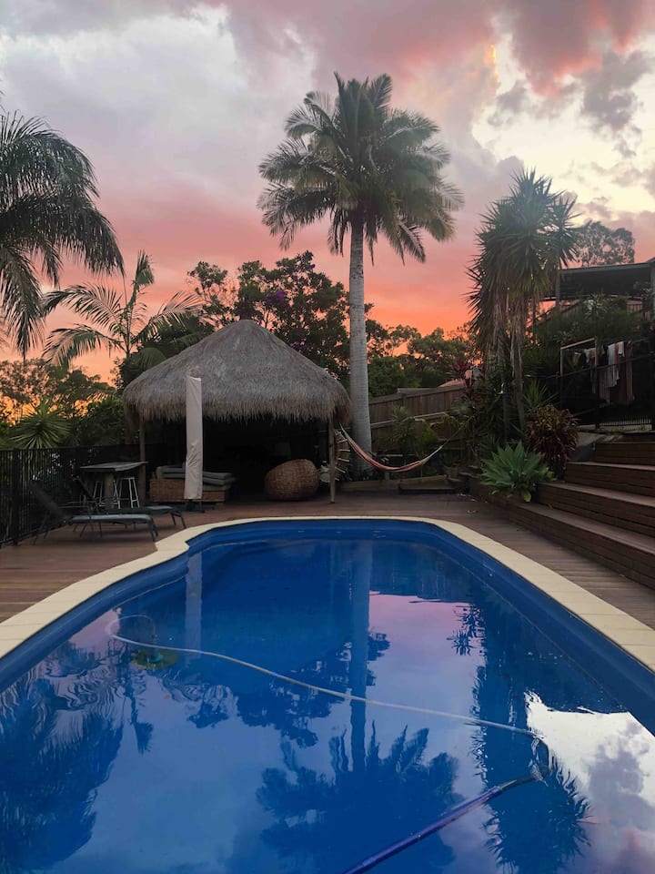 The Cpt’s Shack Resort Oasis - Self Contained - Sunshine Coast