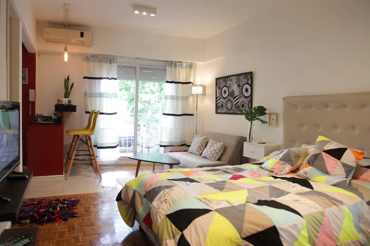 Trendy Studio W/plaza Serrano View. Best Location - Buenos Aires
