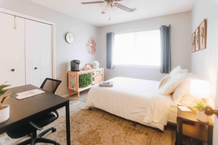Gravity Room • Centrally Located - Redding, CA